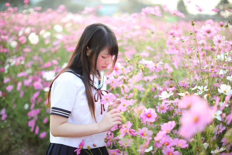 12+ Traditional Japanese Words For Flowers [and Their Meanings] - Team ...